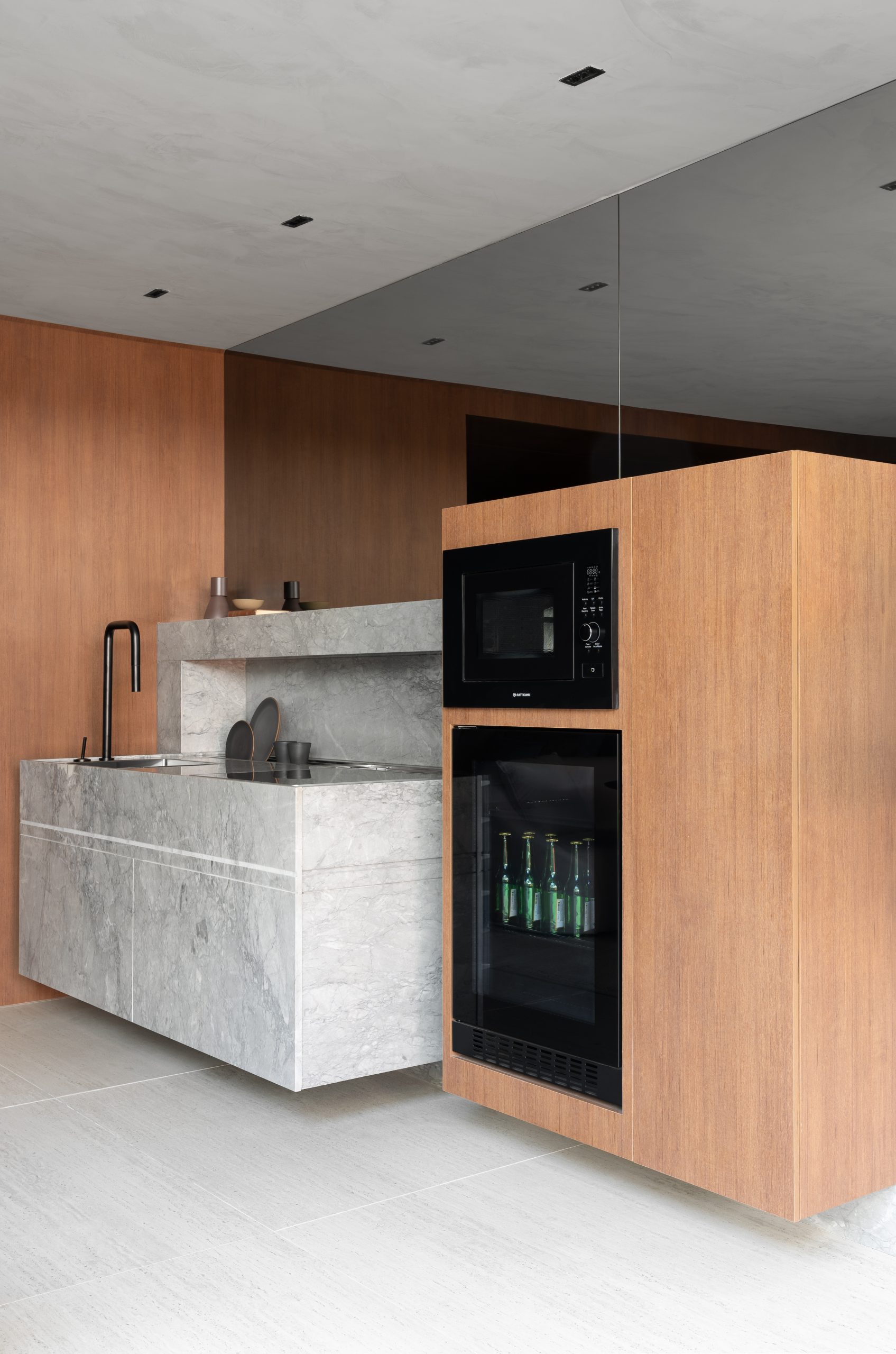 Beer Center Vetro 144 litros Built-in – Grupo Elettromec